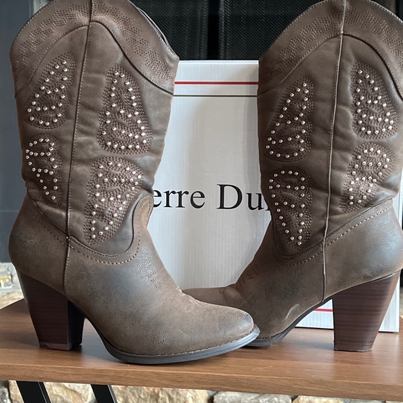 Pierre Dumas | Shoes | Pierre Dumas Studded Cowgirl Boots | Poshmark